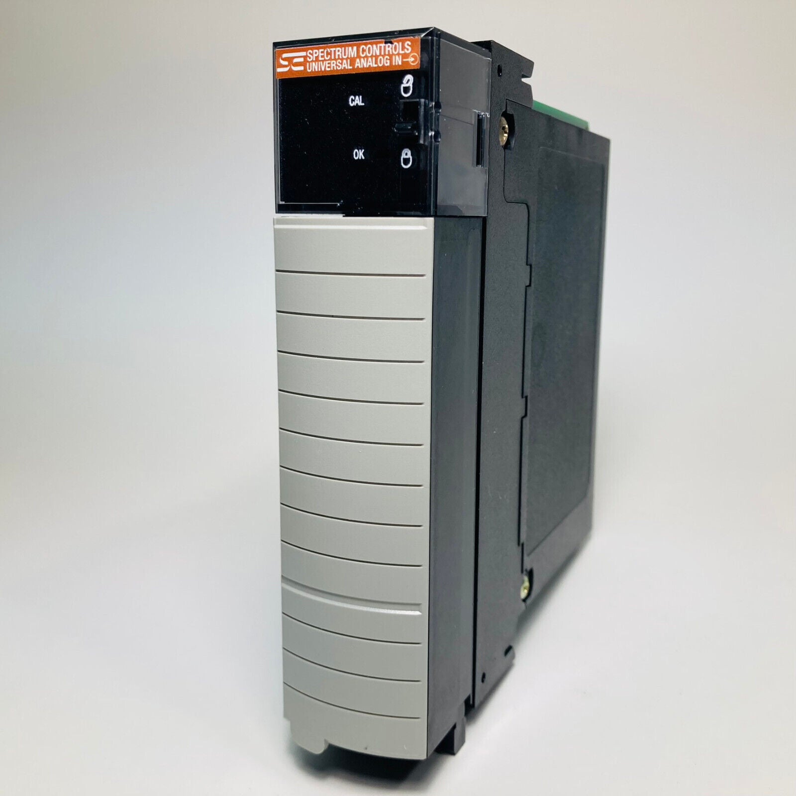 1756sc-IF8u Ser. A Spectrum Controls Universal Input Module 1756scIF8u ...